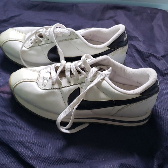 Nike | Shoes | Nike Cortez 2 | Poshmark